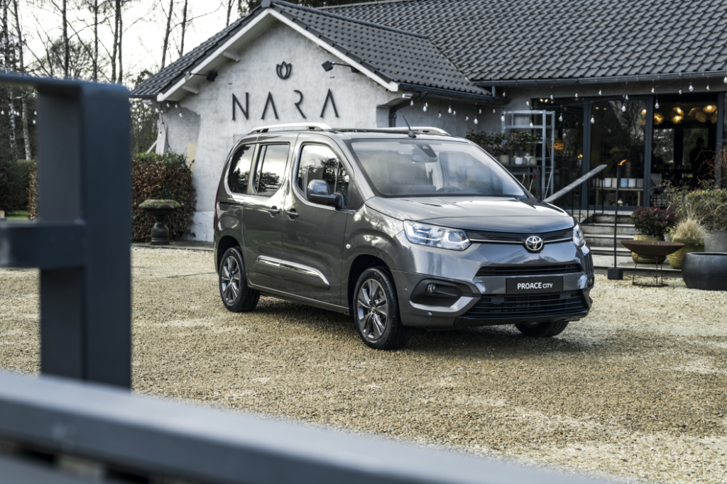 TOYOTA lanza el Nuevo Toyota Proace CITY – SuperMotor.Online | Revista ...